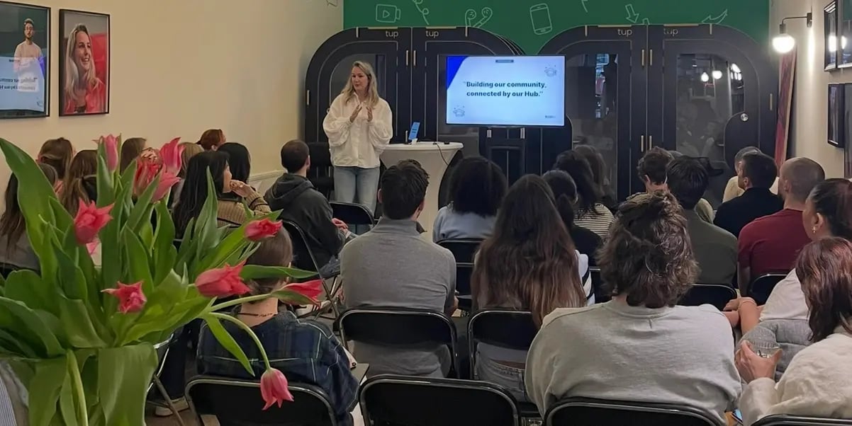 The Keen Hub: A Pragmatic Approach to AI